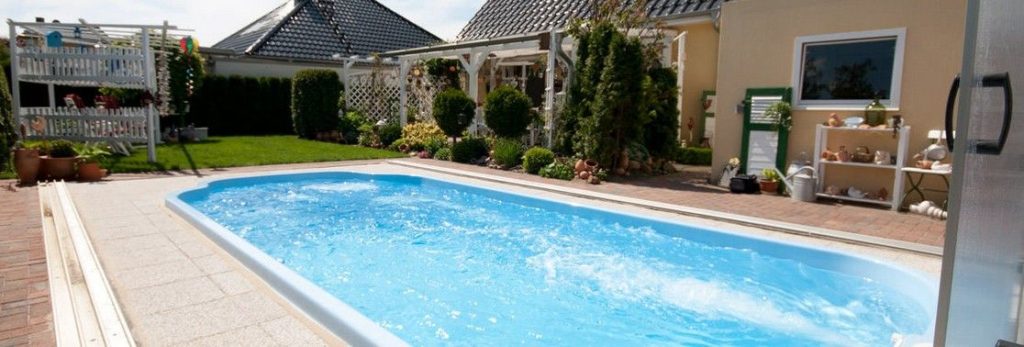 Fertigpool aus GFK | Ein GFK Poolbecken inklusive Transport und Einbau